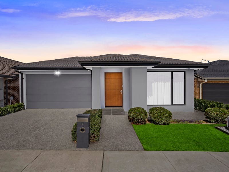 7 Mantle Street, Wollert, Vic 3750 - Property Details