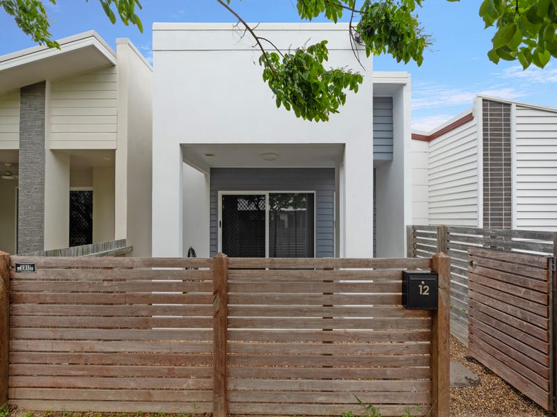 12 Lawrie Avenue, Oonoonba, Qld 4811 - Property Details
