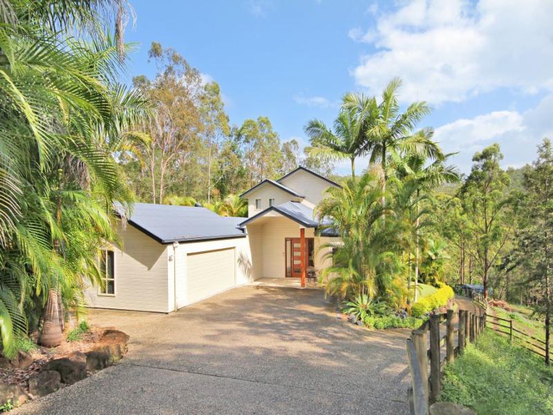 53 Aylesham Drive, Bonogin, Qld 4213 - Property Details