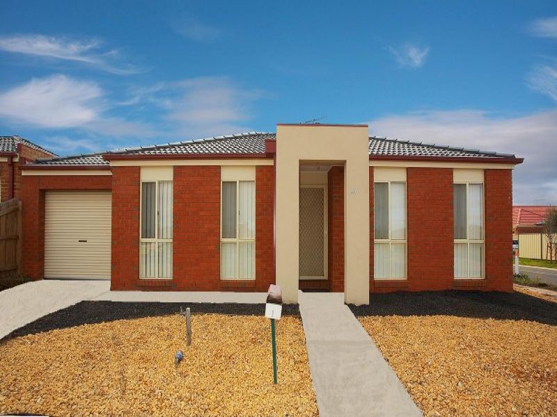 1/84 Conquest Dr, Werribee, Vic 3030 - Property Details