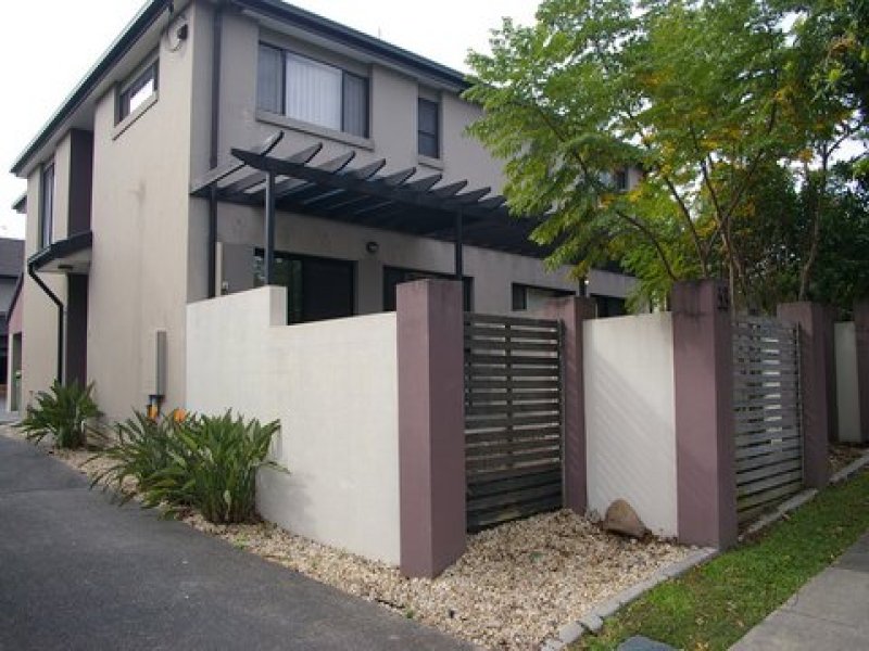 1 & 2/53 Gordon Street, Labrador, Qld 4215 - Property Details