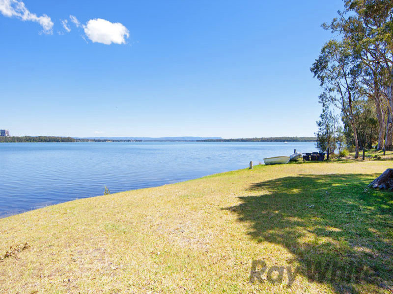 20 Sunset Parade, Chain Valley Bay, NSW 2259 - realestate.com.au