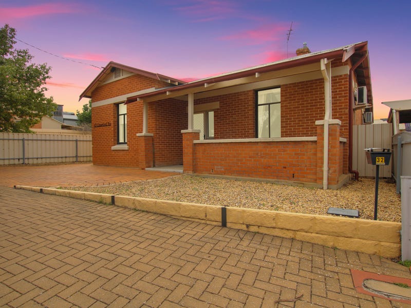 32 Crawford Terrace, Berri, SA 5343 - Property Details