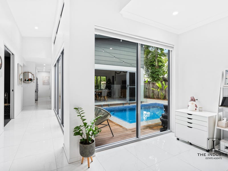 Sold Property Prices & Auction Results in Kewarra Beach, QLD 4879 (+3 ...