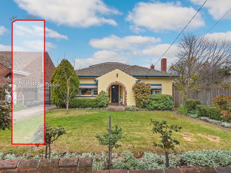 2 Downes Street, Strathmore, Vic 3041 - Property Details