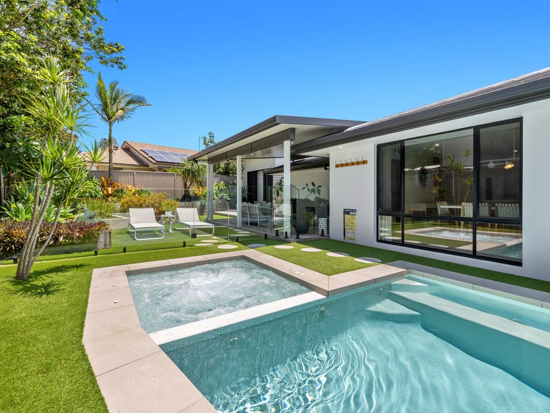 8 Newcastle Drive, Pottsville, NSW 2489 - Property Details