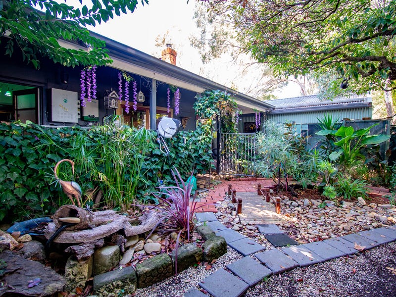 2043 Culcairn Holbrook Road, Morven, NSW 2660 - Property Details