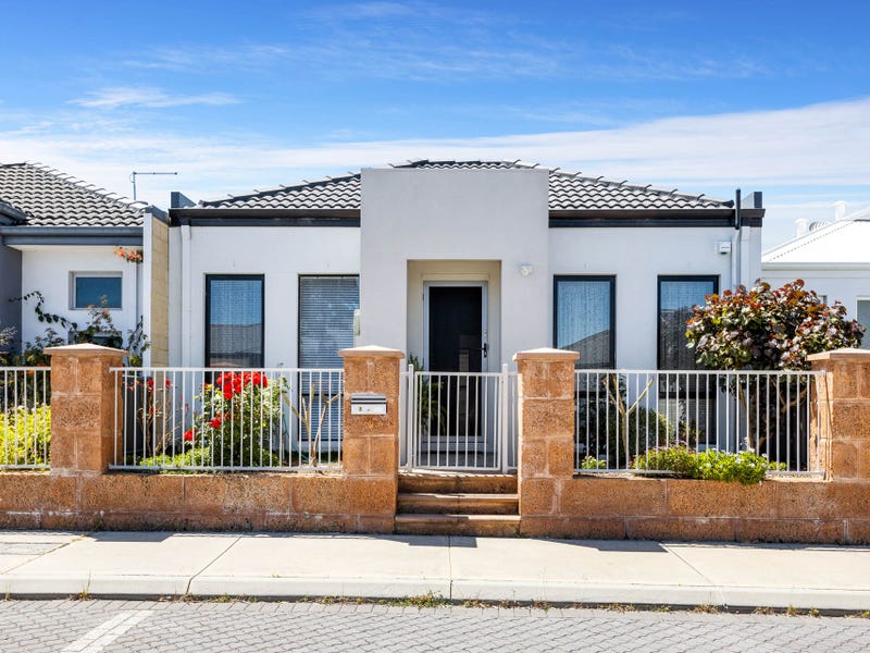 8 Cuddlepie Turn, Banksia Grove, WA 6031 - realestate.com.au