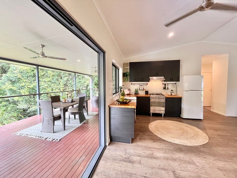 9 Kuranda Crescent, Kuranda, Qld 4881 - Property Details