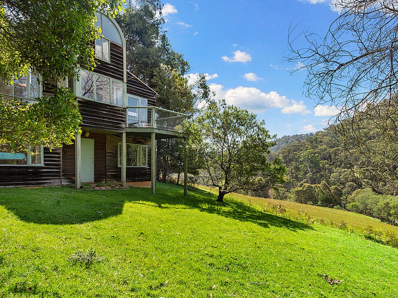 1 Changue Road, Merrijig, Vic 3723 - Property Details