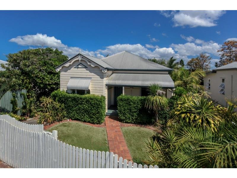 15 York Street, Hamilton, Qld 4007 - Property Details