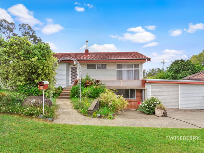 52 Ritchie Cres, Taree, NSW 2430 - realestate.com.au