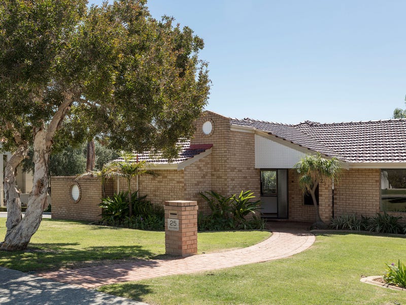 25 Riley Road, Kardinya, WA 6163 - Property Details