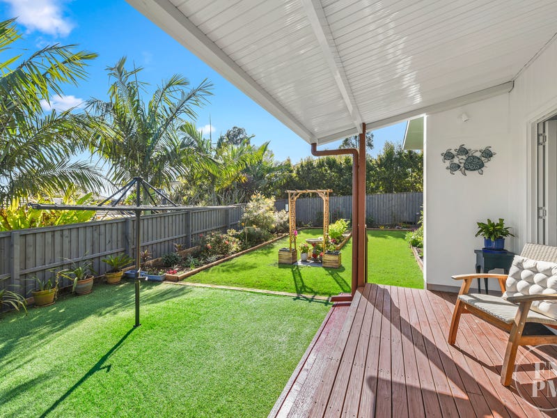 105 Capital Drive, Thrumster, NSW 2444 - Property Details