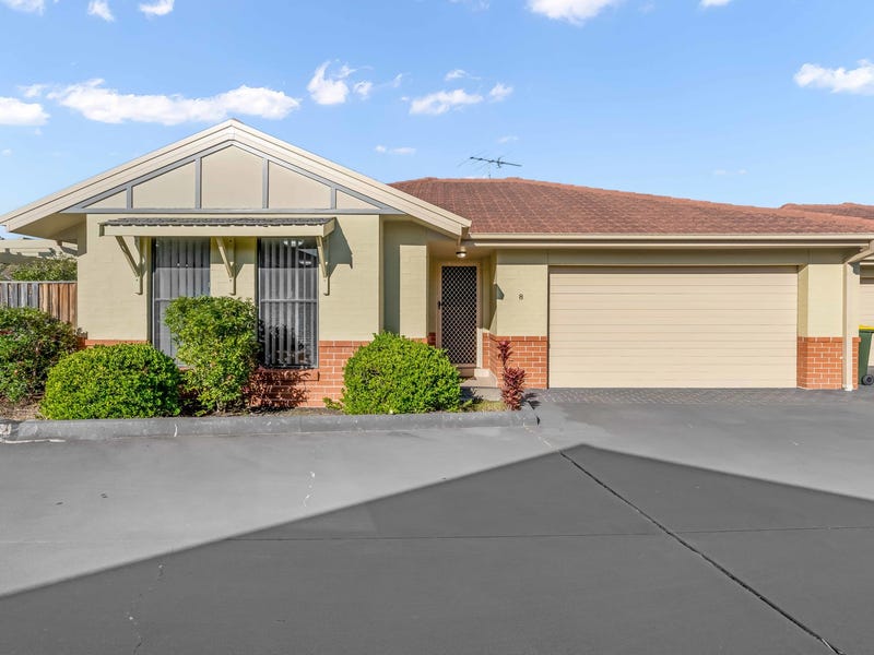 8/12 Denton Park Drive, Rutherford, NSW 2320 - Property Details