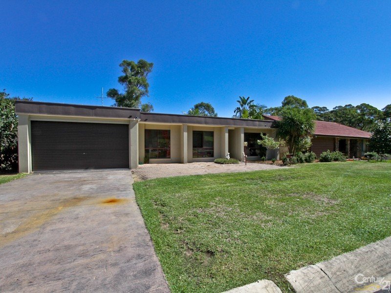 11 Lenaghan Crescent, Eleebana, NSW 2282 - Property Details