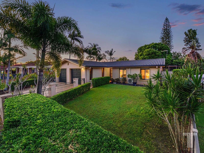 32 Cadogan Street, Carindale, Qld 4152 - Property Details