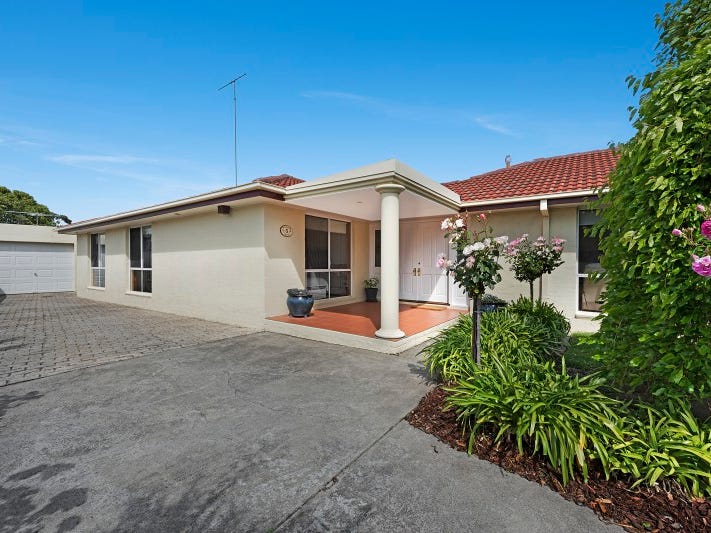 5 Crestmoor Drive, Highton, VIC 3216 - realestate.com.au