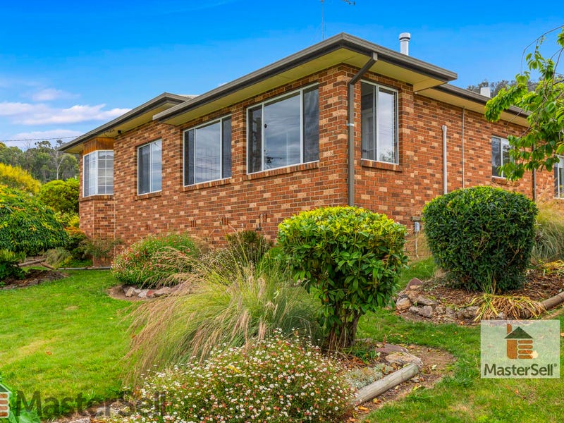 38 Batlow Road, Batlow, NSW 2730 - Property Details