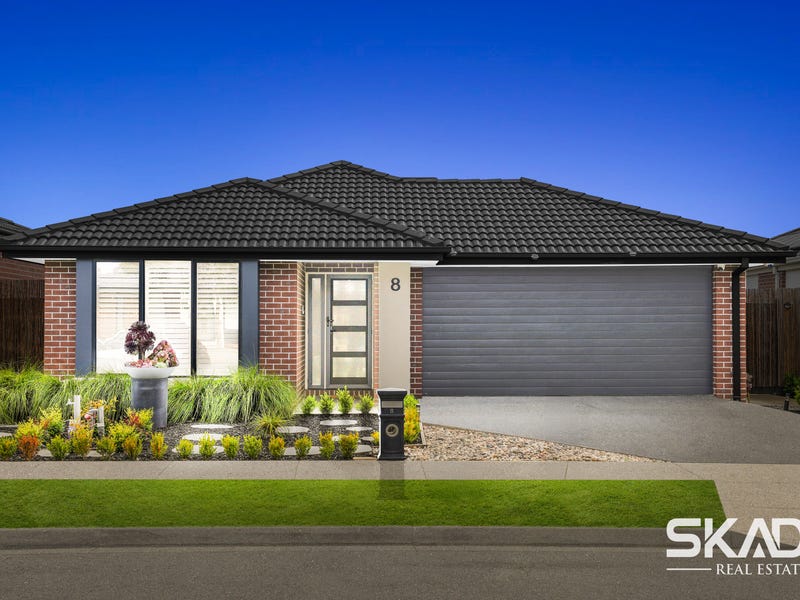 8 Amberfield Street, Mickleham, Vic 3064 - Property Details