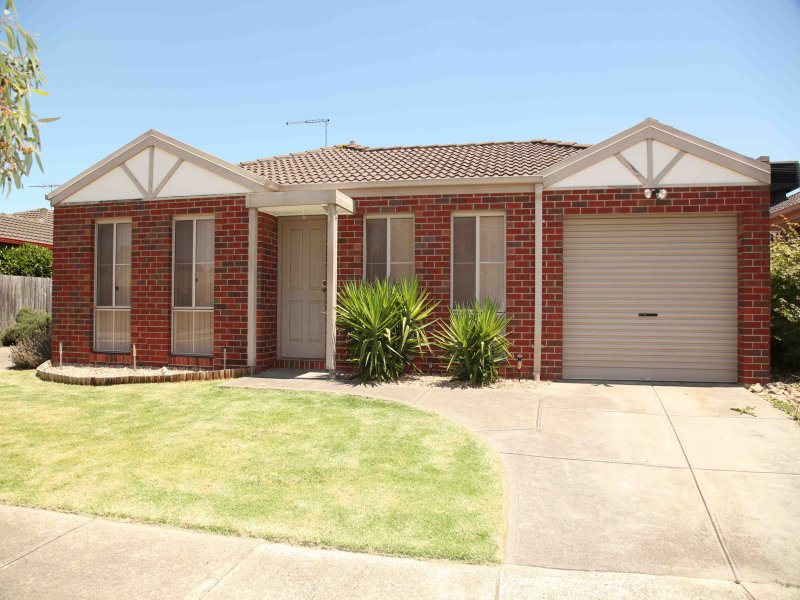 1/15 Bluebell Drive, Epping, Vic 3076 - Property Details