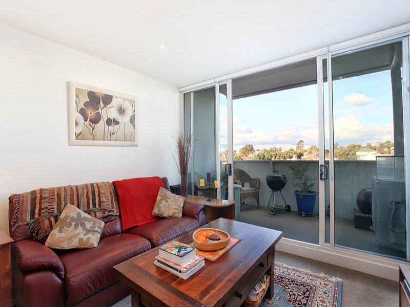 302/277 Raglan Street, Preston, Vic 3072 - Property Details