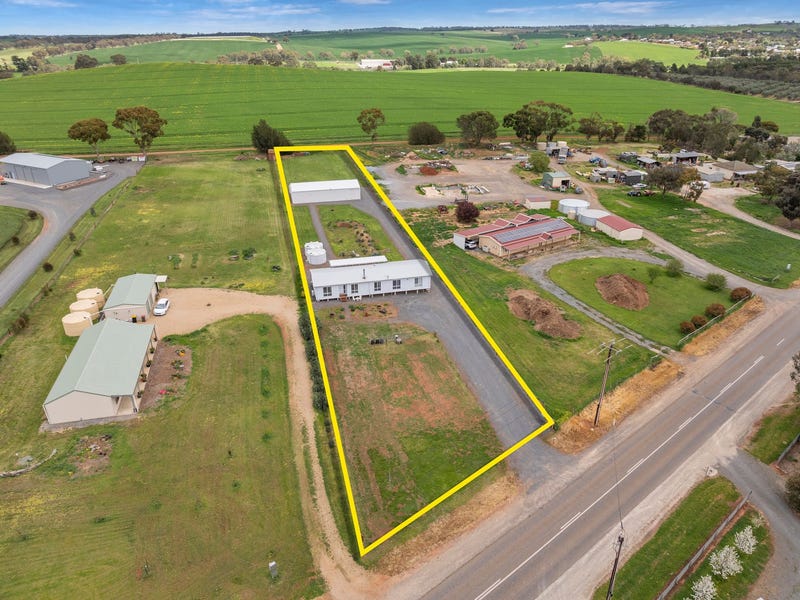 152 Saddleworth Road, Auburn, SA 5451 - Property Details