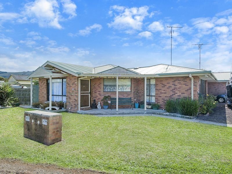 1/15 Fisk Street, Apollo Bay, VIC 3233 - realestate.com.au