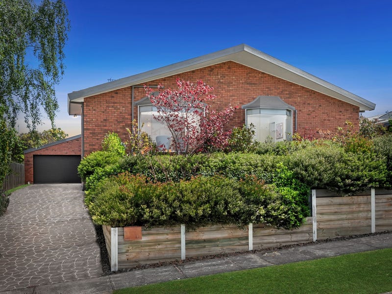 18 Remony Avenue, Highton, Vic 3216 - Property Details