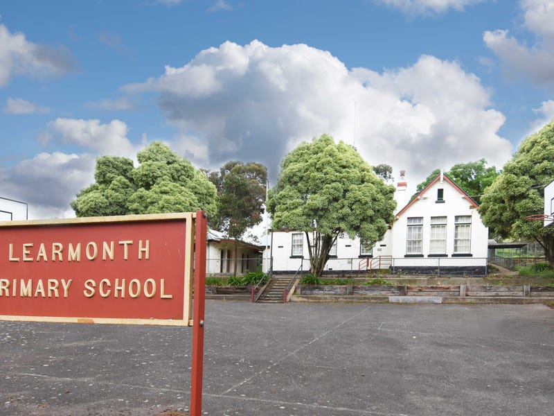 318 High Street, Learmonth, Vic 3352 - Property Details