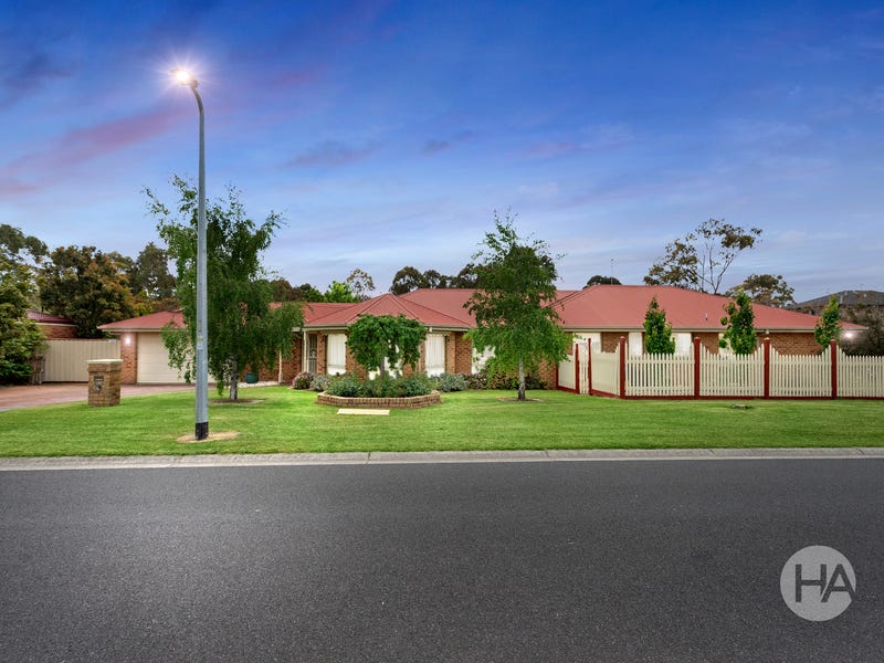 16 Eliza Place, Somerville, Vic 3912 - Property Details