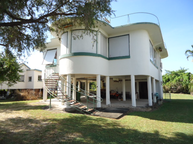 42 Ireland St, Oonoonba, Qld 4811 - Property Details