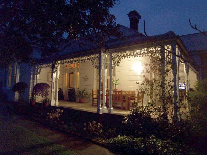 22 Walls Street, Camperdown, VIC 3260 - realestate.com.au