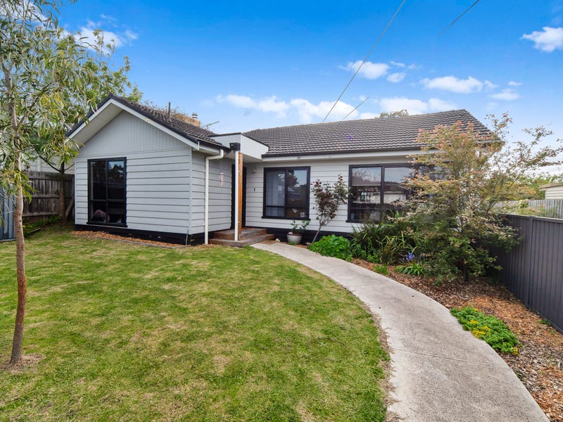 8 Idon Avenue, Frankston South, VIC 3199 - realestate.com.au