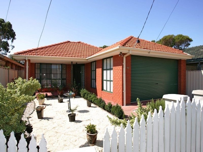 391 Queen Street, Altona Meadows, VIC 3028 - realestate.com.au