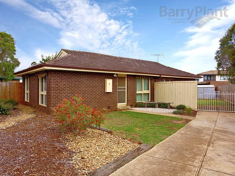 8 Devon Place, Melton West, Melton, Vic 3337 - Property Details