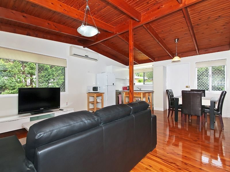 5 Tonya Court, Woodridge, Qld 4114 - Property Details