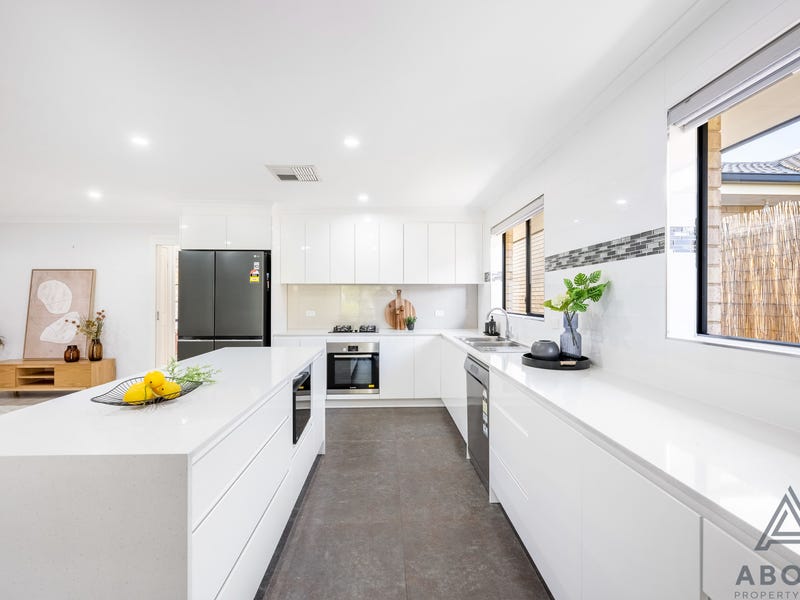 14 Alice Cummins St, Gungahlin, ACT 2912 - Property Details