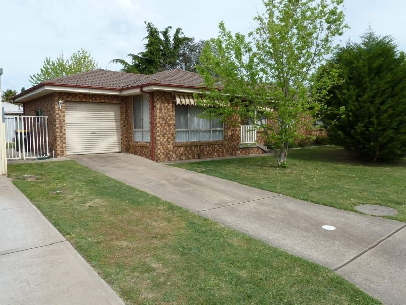 15 Alan Ridley Place, Orange, NSW 2800 - realestate.com.au