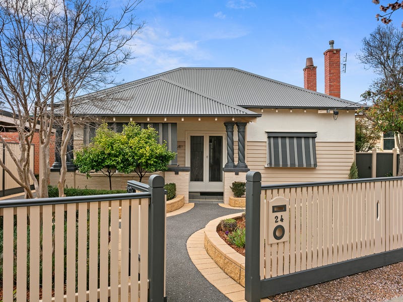 24 Myall Street, Bendigo, Vic 3550 - Property Details