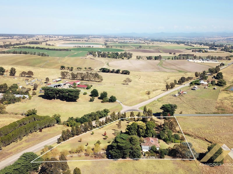 890 Bairnsdale-Dargo Rd, Hillside, Vic 3875 - Property Details