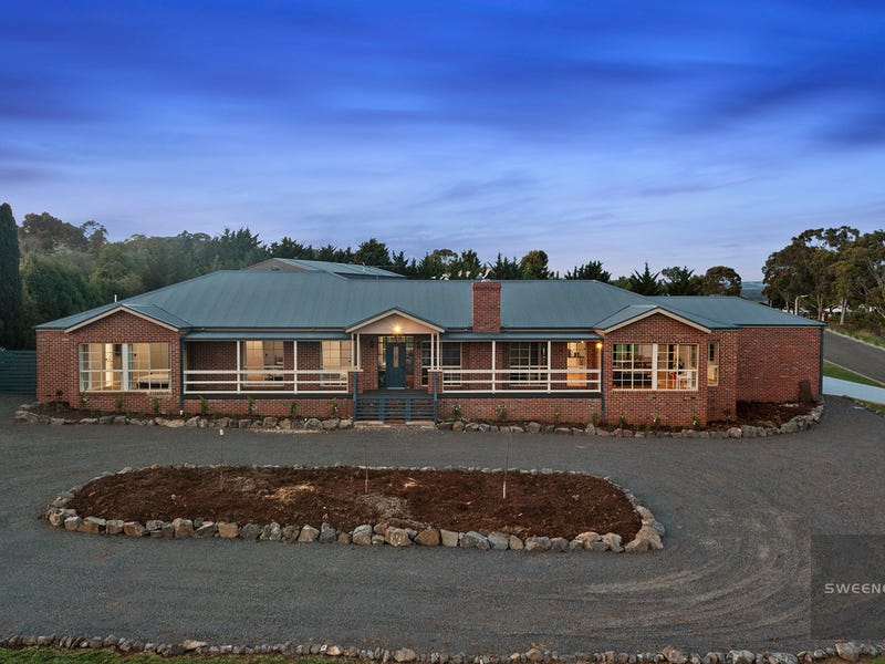 8 Bushby Court, Darley, VIC 3340 - realestate.com.au