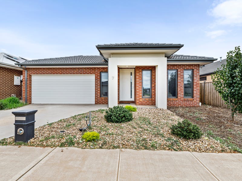 7 Kirkham Drive, Thornhill Park, Vic 3335 - House for Rent - realestate ...