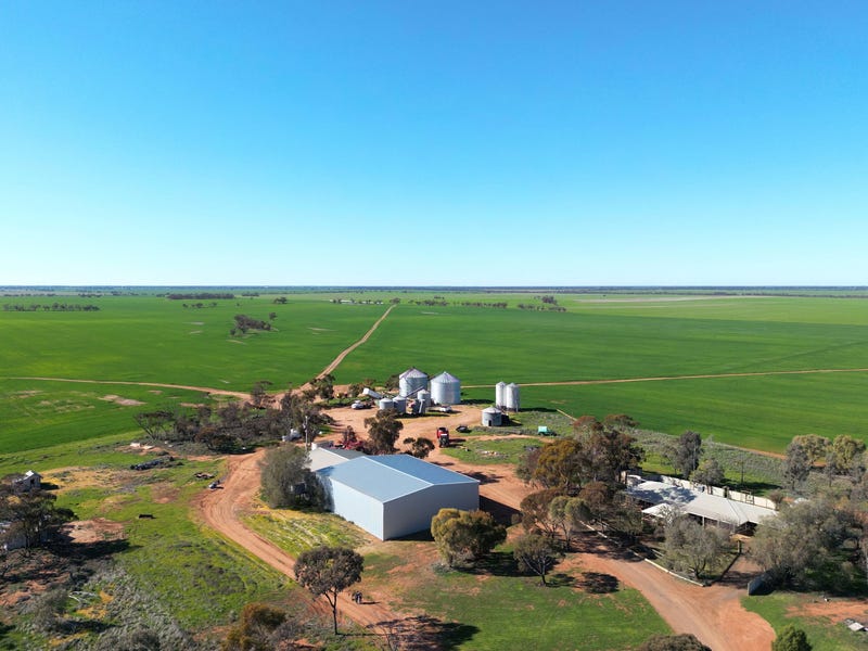1208 Nowie Road, Nowie, Vic 3585 - Property Details