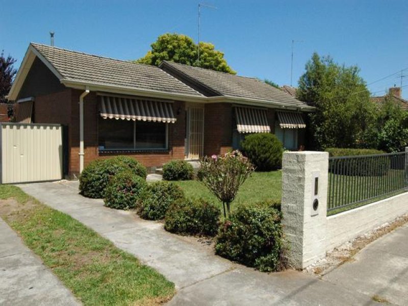 1 Harbour Drive, Sebastopol, Vic 3356 - Property Details