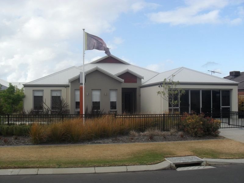 9 Koonak Street, Dalyellup, WA 6230 - Property Details