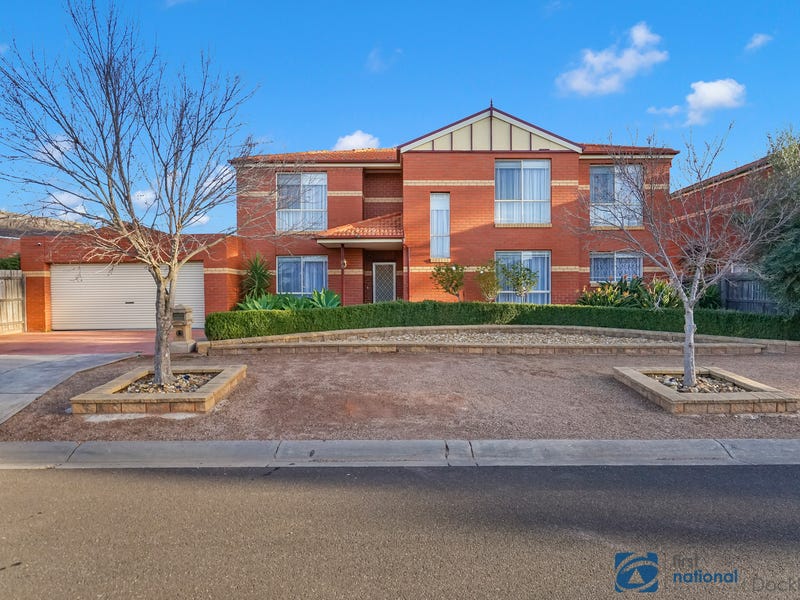19B Santa Monica Drive, Keilor Lodge, VIC 3038 - realestate.com.au