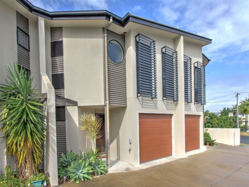 2/52 Shell Street, Urangan, Qld 4655 - Property Details