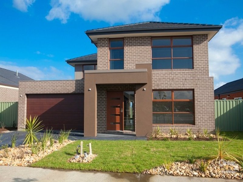 32 Park Orchard Drive, Pakenham, VIC 3810 - realestate.com.au