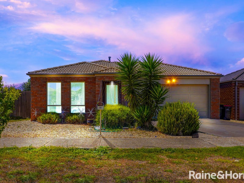 Sold Property Prices & Auction Results in 80 Kirkton Dr, Kurunjang, VIC ...